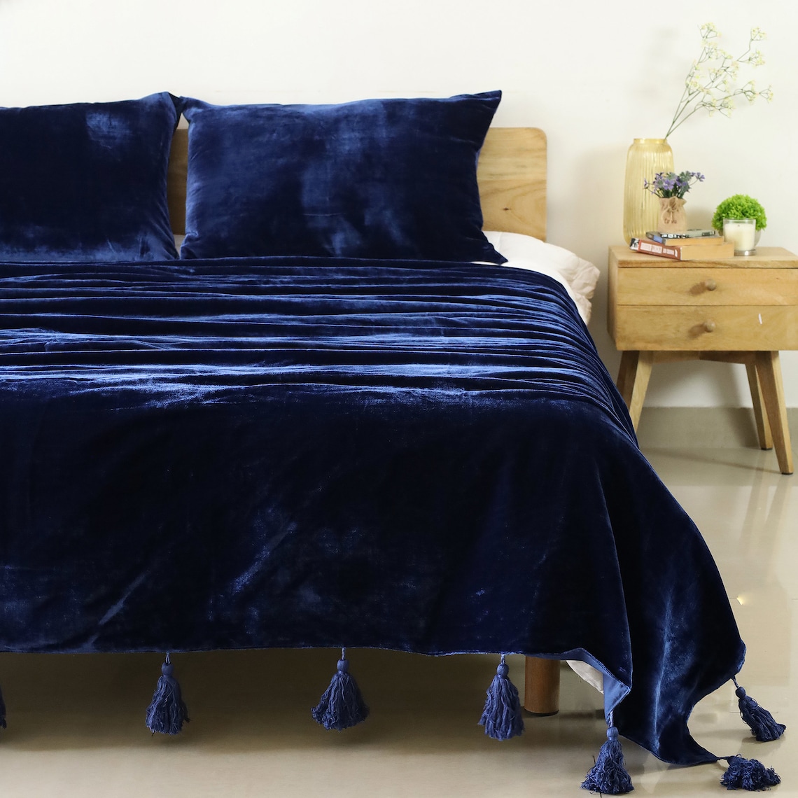 Royal Blue Luxe Velvet Bedspread, Throw Blanket With Handmade Knotted ...