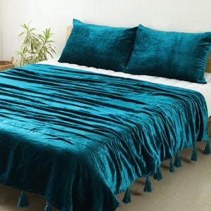 Teal Blue Velvet Bedspread, Velvet Throw Blanket With Handmade Knotted ...