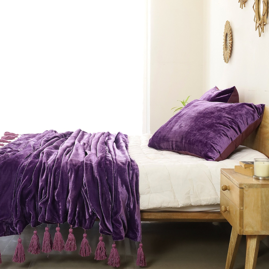 Purple Luxe Velvet Bedspread Velvet Throw Blanket With Handmade Knotted ...