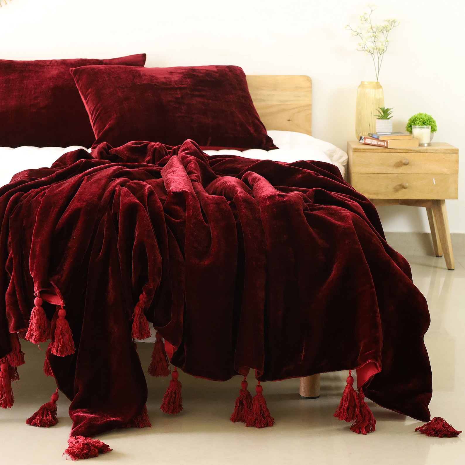 Red Maroon Velvet Bedspread Velvet Throw Blanket With Handmade Knotted ...