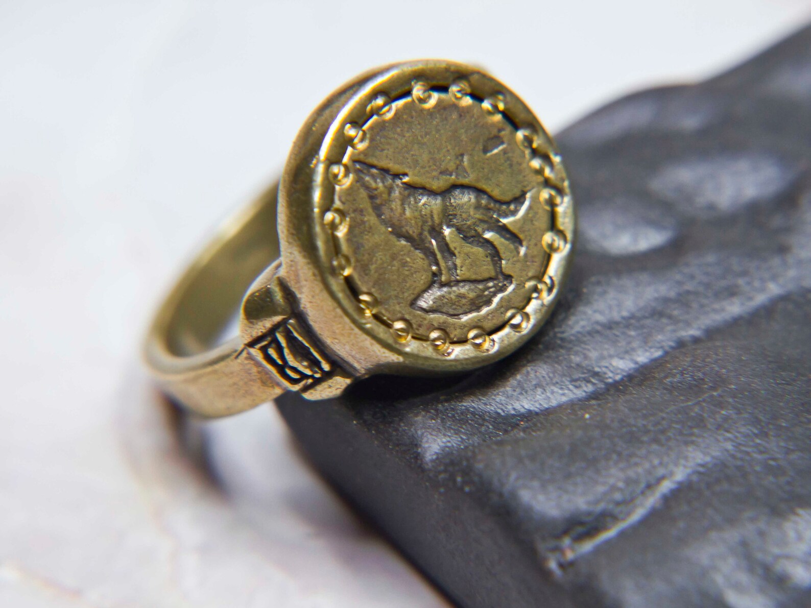 Wolf Ring / Animal Ring / Signet Ring / Dark Fantasy Jewelry / | Etsy