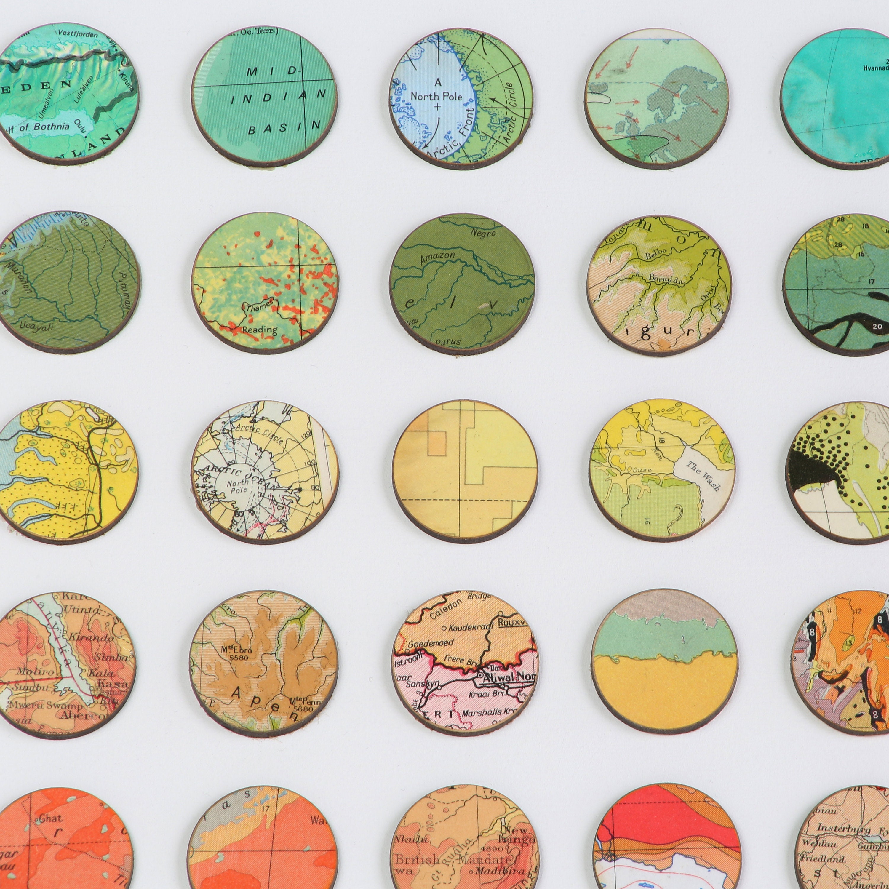 Original Collage Artwork, 3D Dots Wall Art, 100 Map Rainbow Dots ...