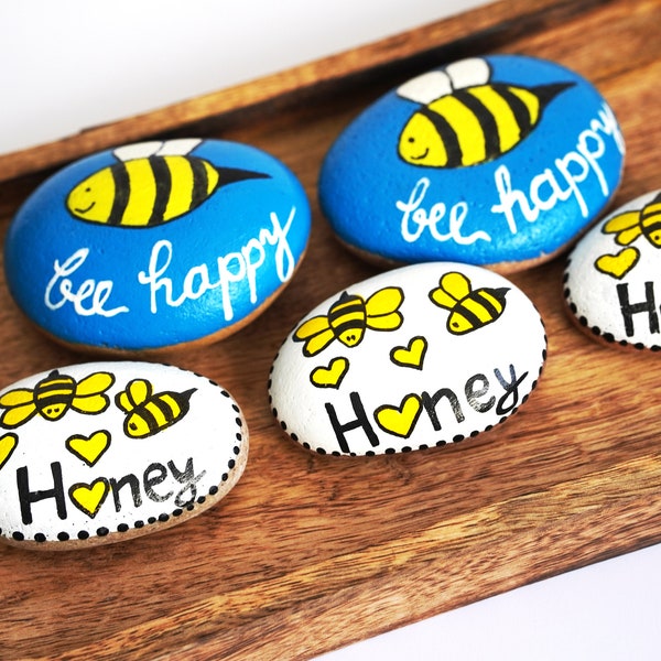 Bee Painted Rock - Etsy UK