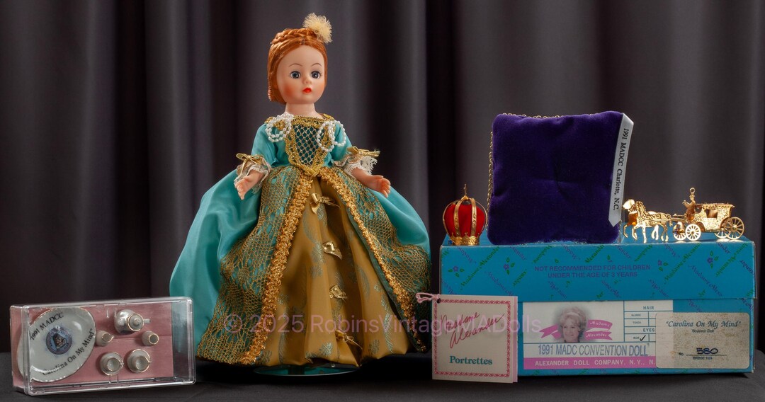 Queen Charlotte 1991 MADCC Souvenir Doll - Boxes-all Souvenirs - 5 ...