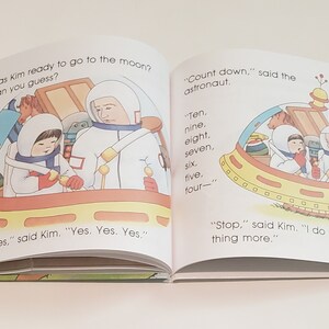 Vintage Book Magic Castle Readers the Magic Moon Machine: A Book About ...