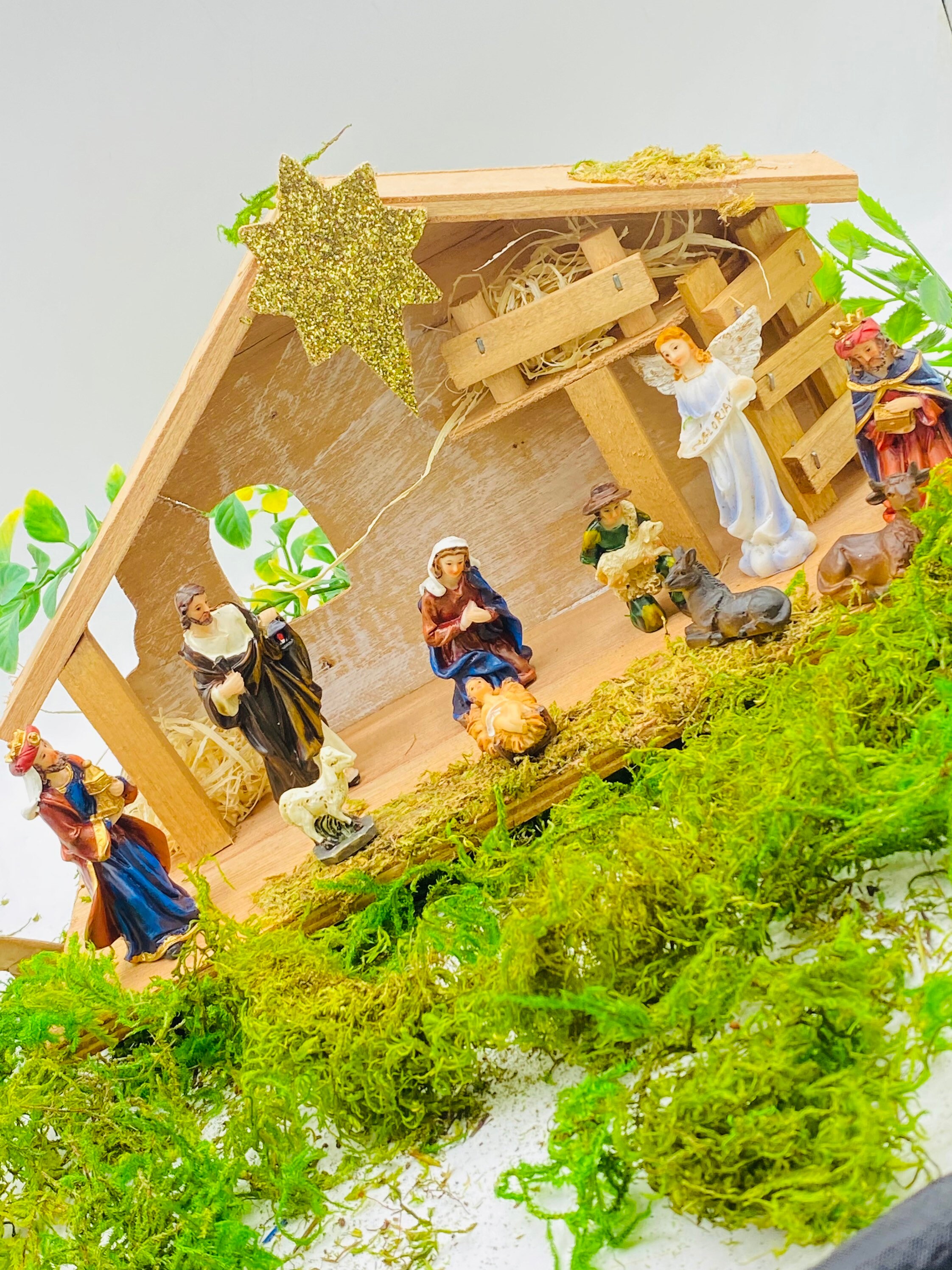 Nativity Scene Set: 12 Piece Nacimiento Navideño Figurines, Nativity ...