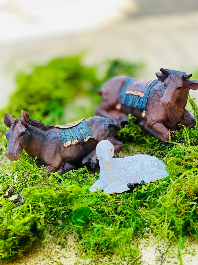 8christmas Nativity Scene Set Figures Polyresin Figurines - Etsy