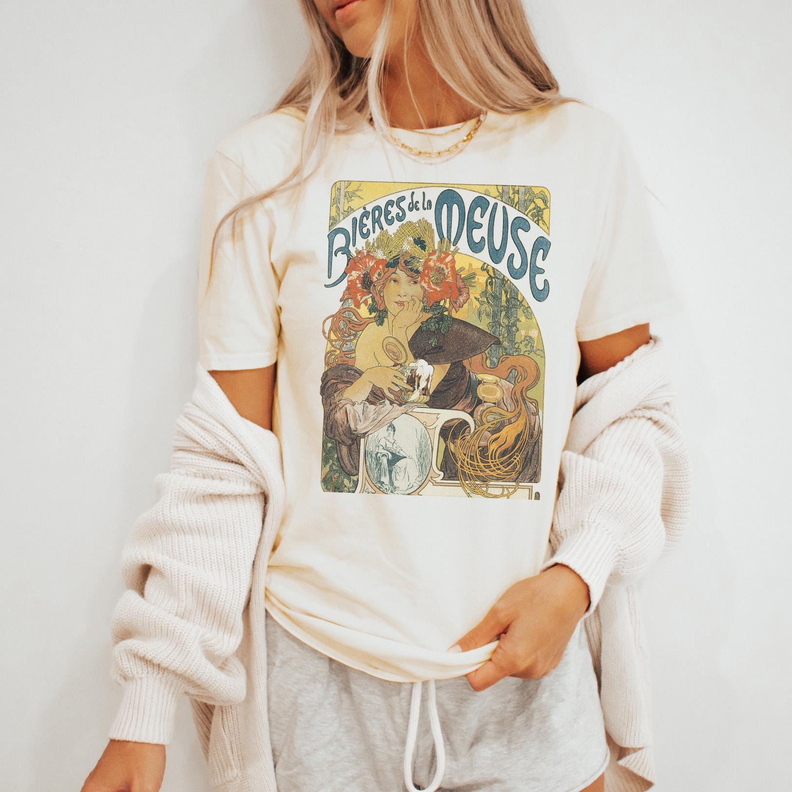 Alphonse Mucha Bieres De La Meuse Art Nouveau Graphic Tee Bohemian ...
