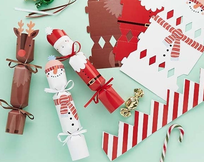DIY Santa Christmas Crackers, DIY Christmas Crackers, DIY Fun Christmas ...