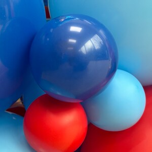 DIY Large Sonic Balloon Sculpture, Sonic Kids Birthday Balloon ...