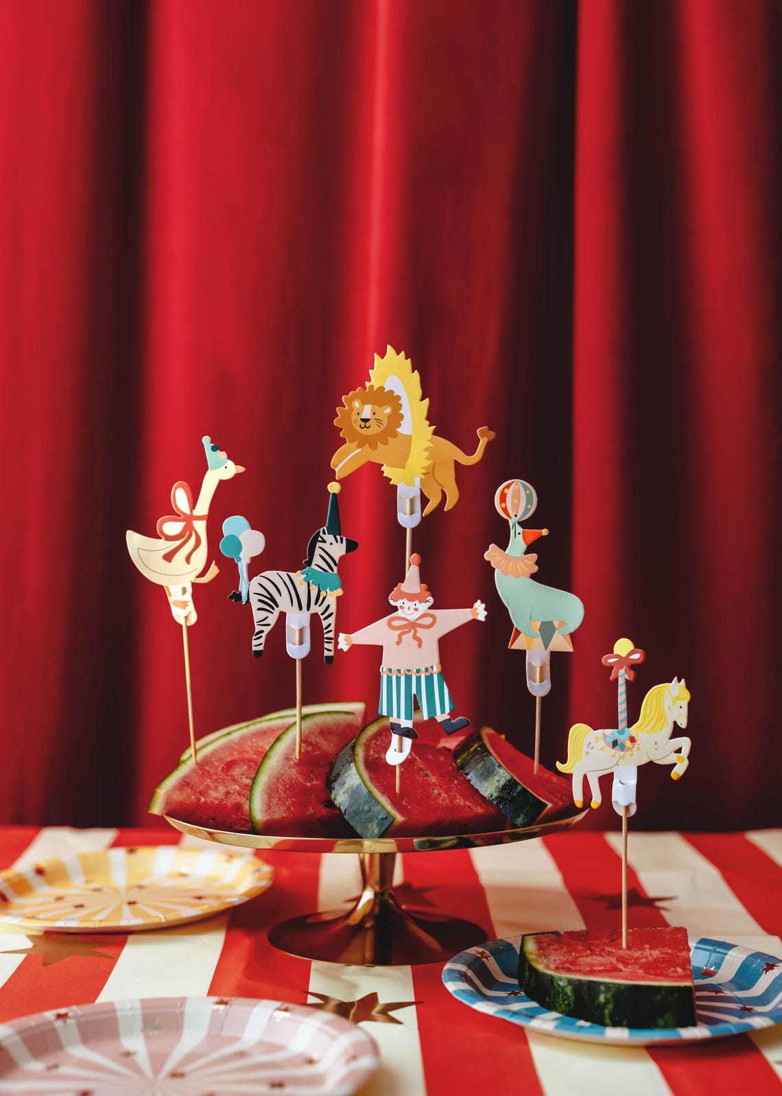 6 Circus Paper Cups , Circus Cups, Circus Themed Party, Circus Paper ...