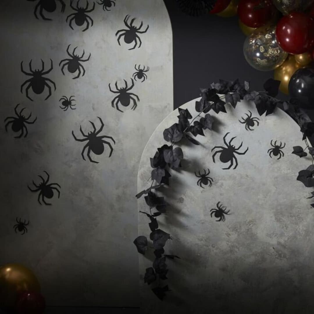 Awesome 3D Spiders Wall Display, Halloween Wall Decor, Spiders ...