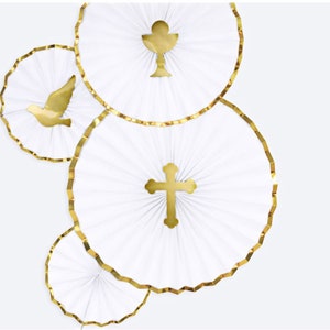 Elegant Communion Table Runner, Table Runner With Pampa Print, Holy ...