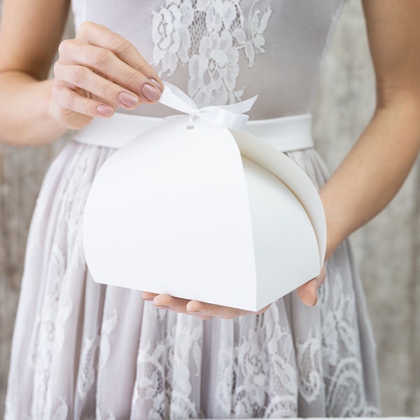 Cake Slice Boxes - Etsy UK