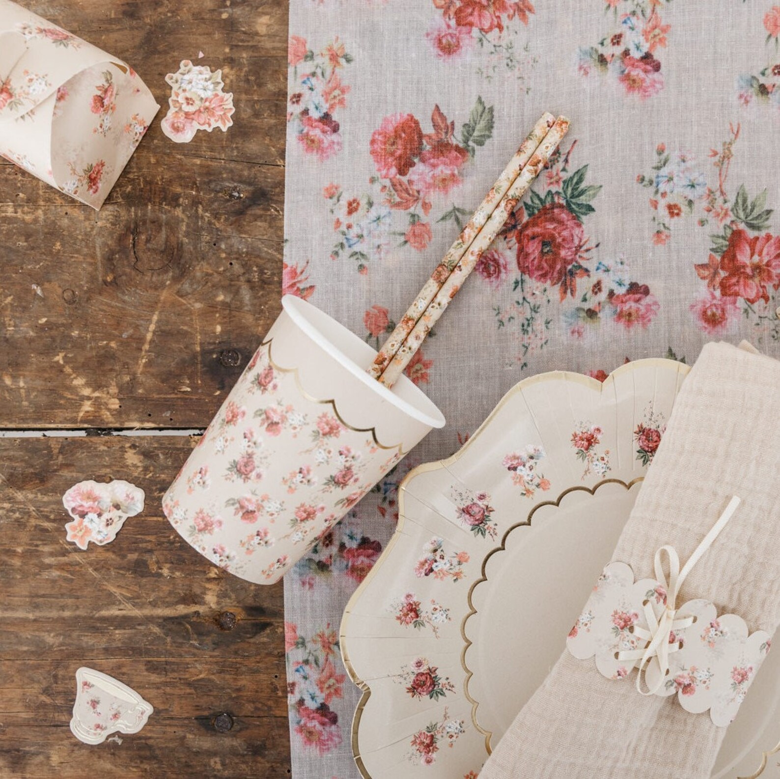 8 Liberty Vintage Floral Paper Plates, 23cm, Vintage Paper Plates, Tea ...