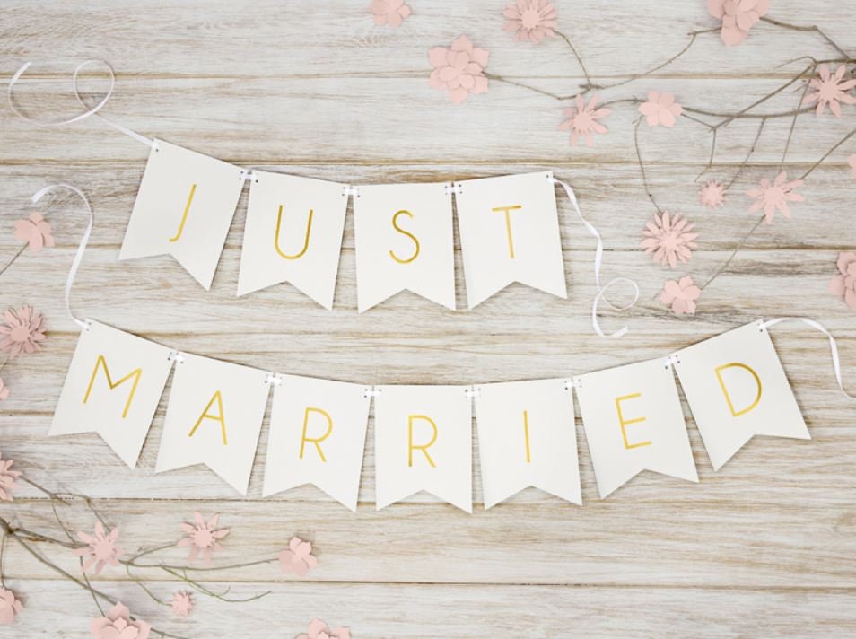 Diy Just Married Banner