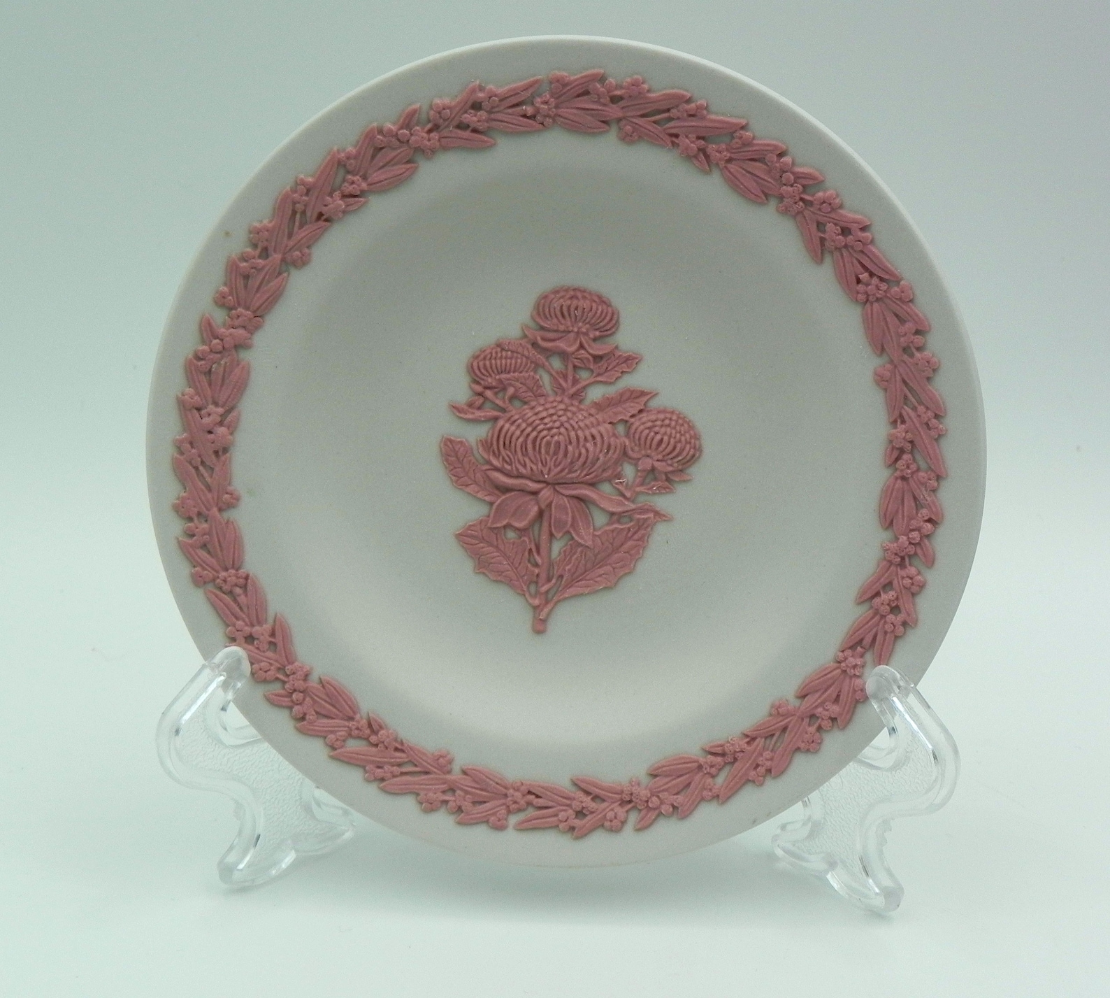 Wedgwood PINK on WHITE Jasper Ware WARATAH Miniature Plate | Etsy Australia