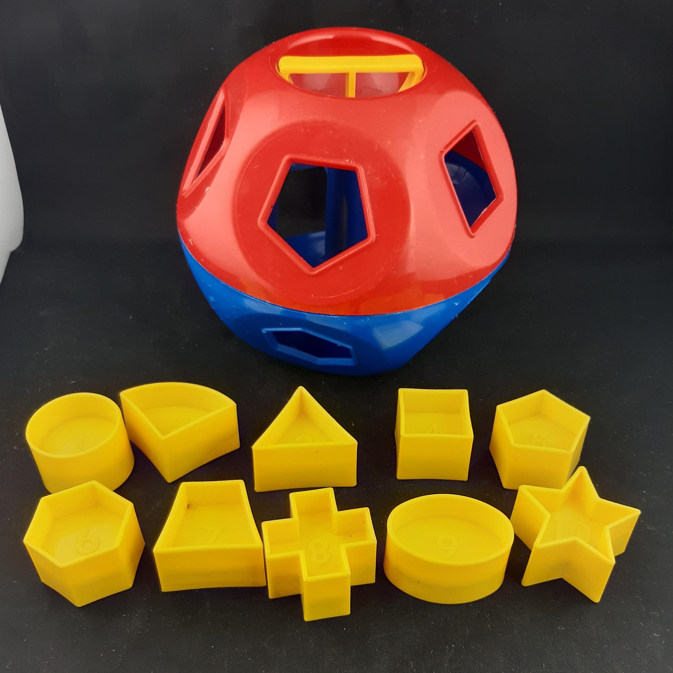 Tupperware Shape O Ball for sale | Only 3 left at -70%
