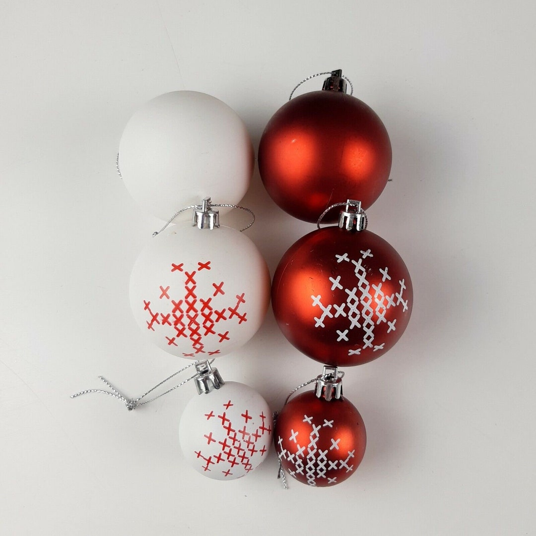 6 Scandinavian Style Red White Baubles Christmas Tree Decorations - Etsy