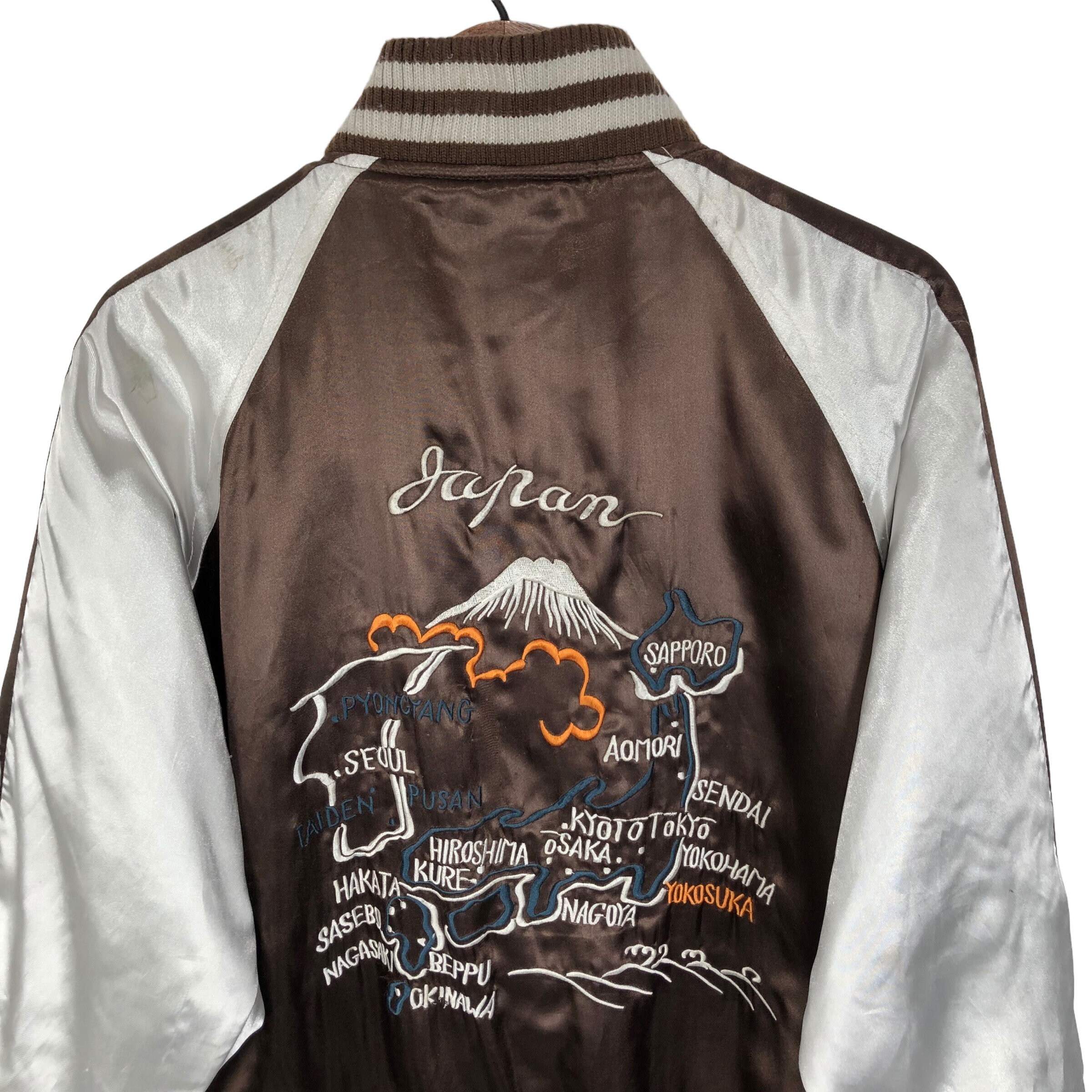 Vintage Sukajan Satin Jacket Japan Embroidered Souvenir Sukajan Japan ...
