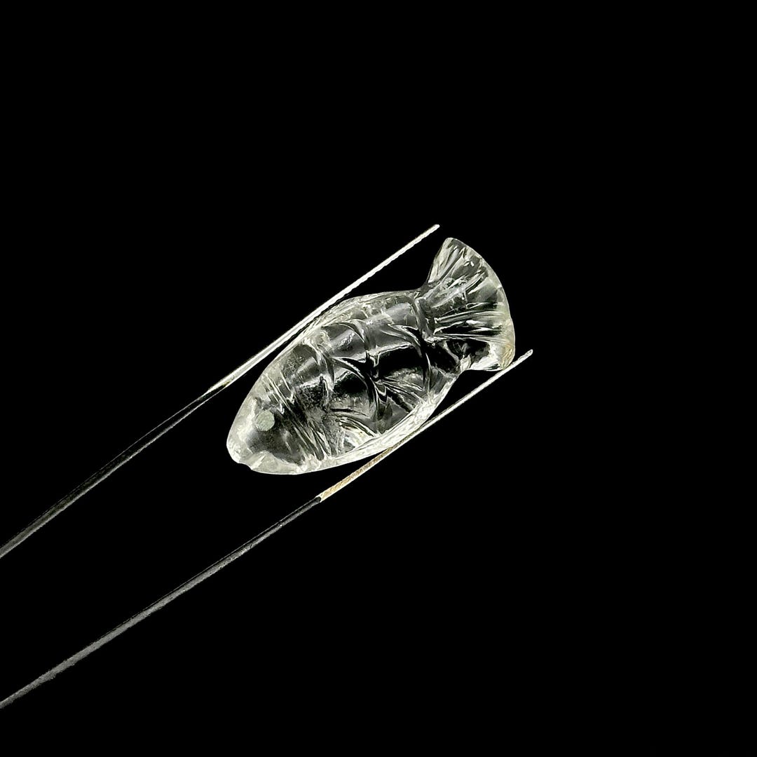 AAA Crystal Quartz Fish Shape Carving, Hand Carved Fish Shape Gemstone ...