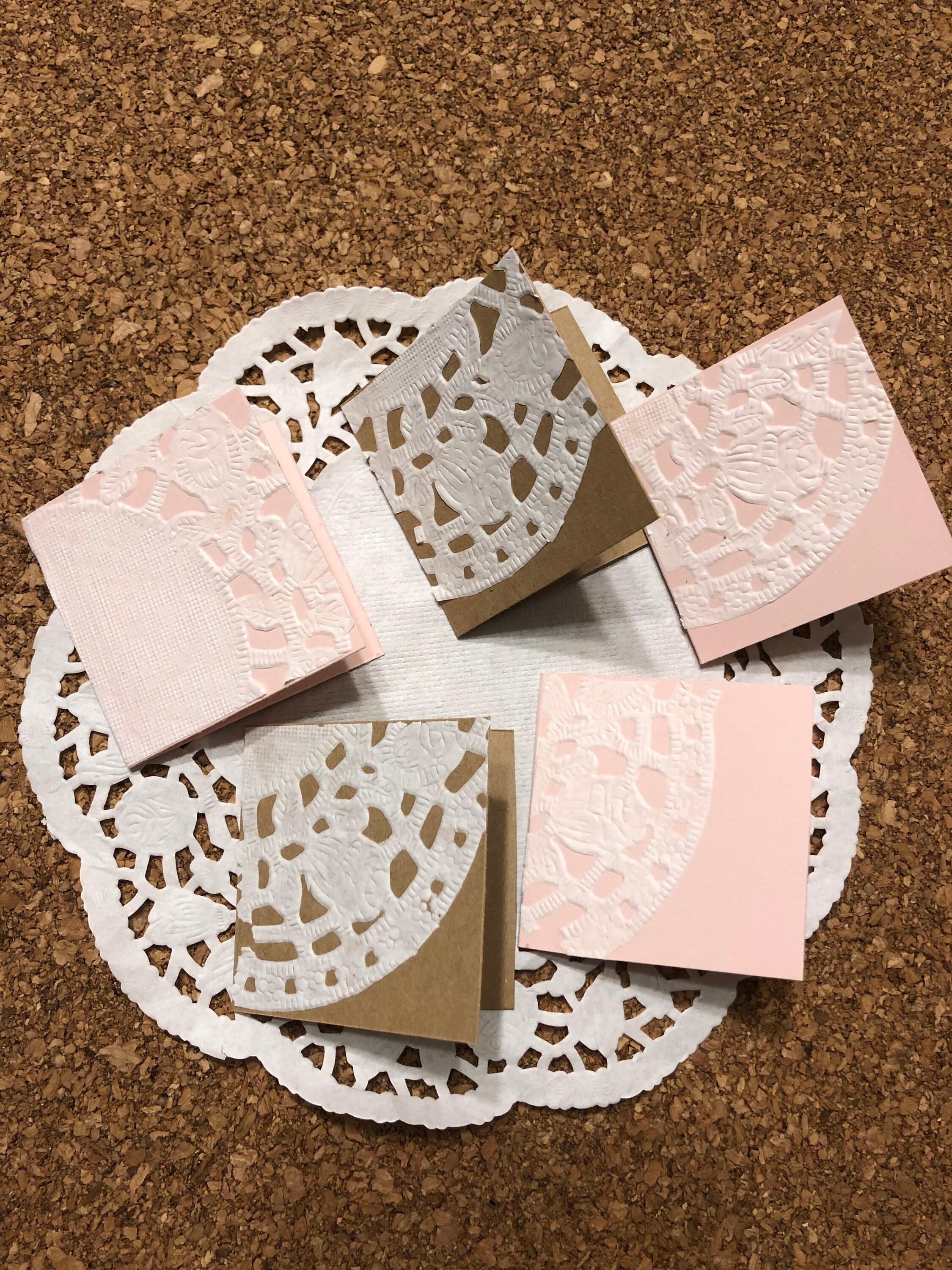 Paper Floral-pattern Doilies With Flower Centre 6 1/2 Inches. Set of 10 ...