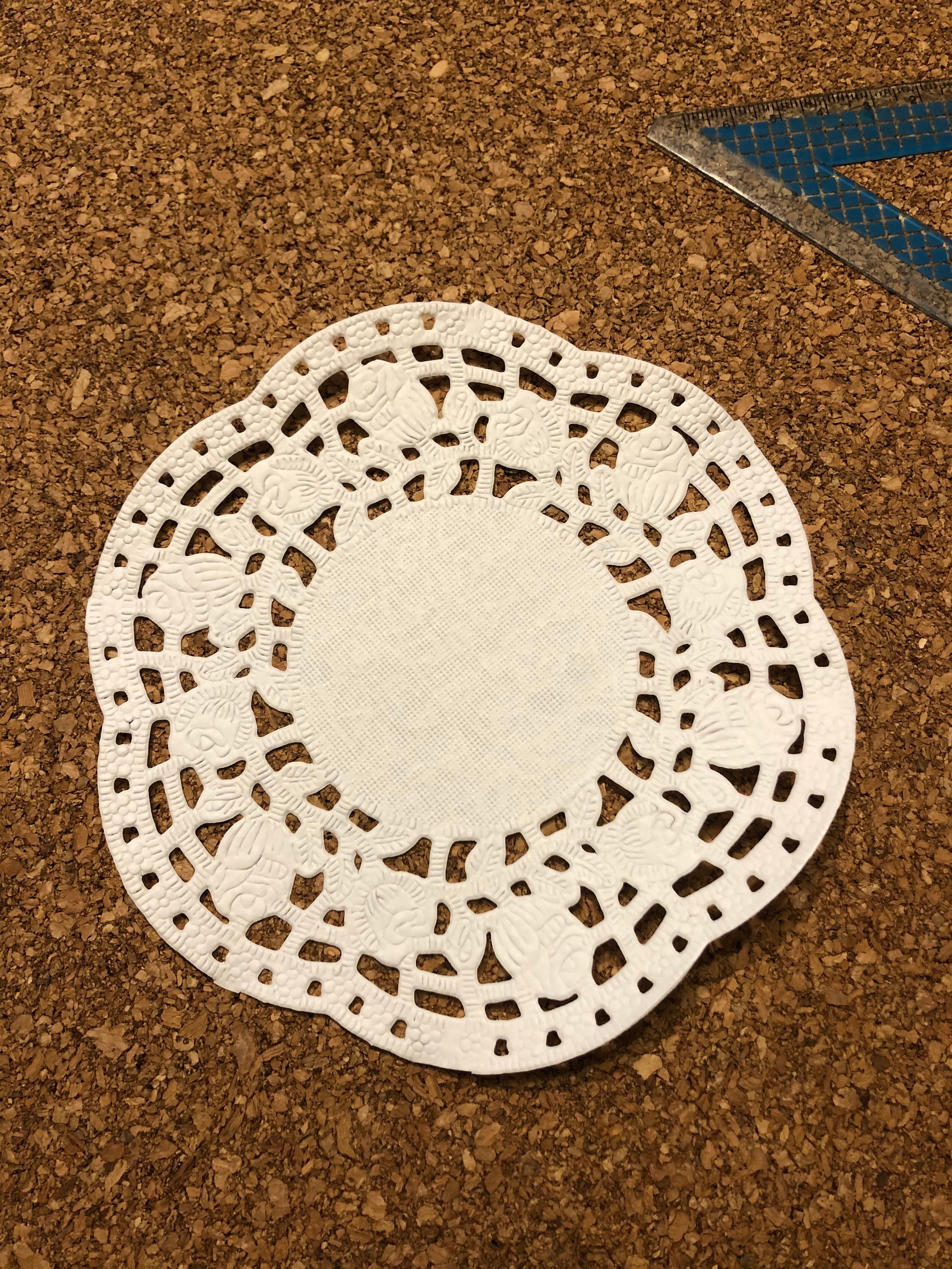 Paper Floral-pattern Doilies - 5 1/2 Inches Wide - Set of 10/25/50 Each ...