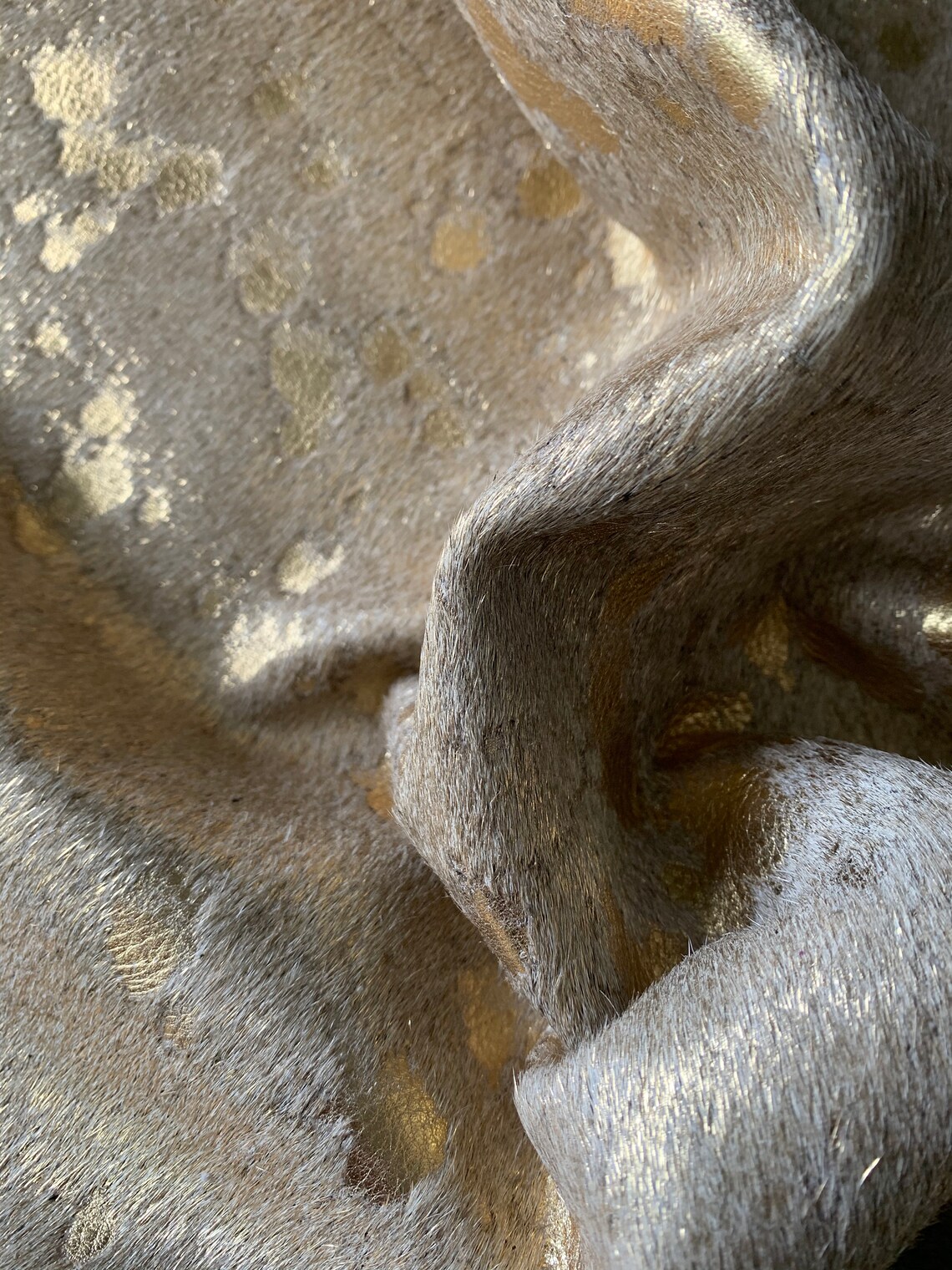 Mini Gold Metallic Cowhide Rug Average Size ~41" X 28" (104 X 71 Cm ...