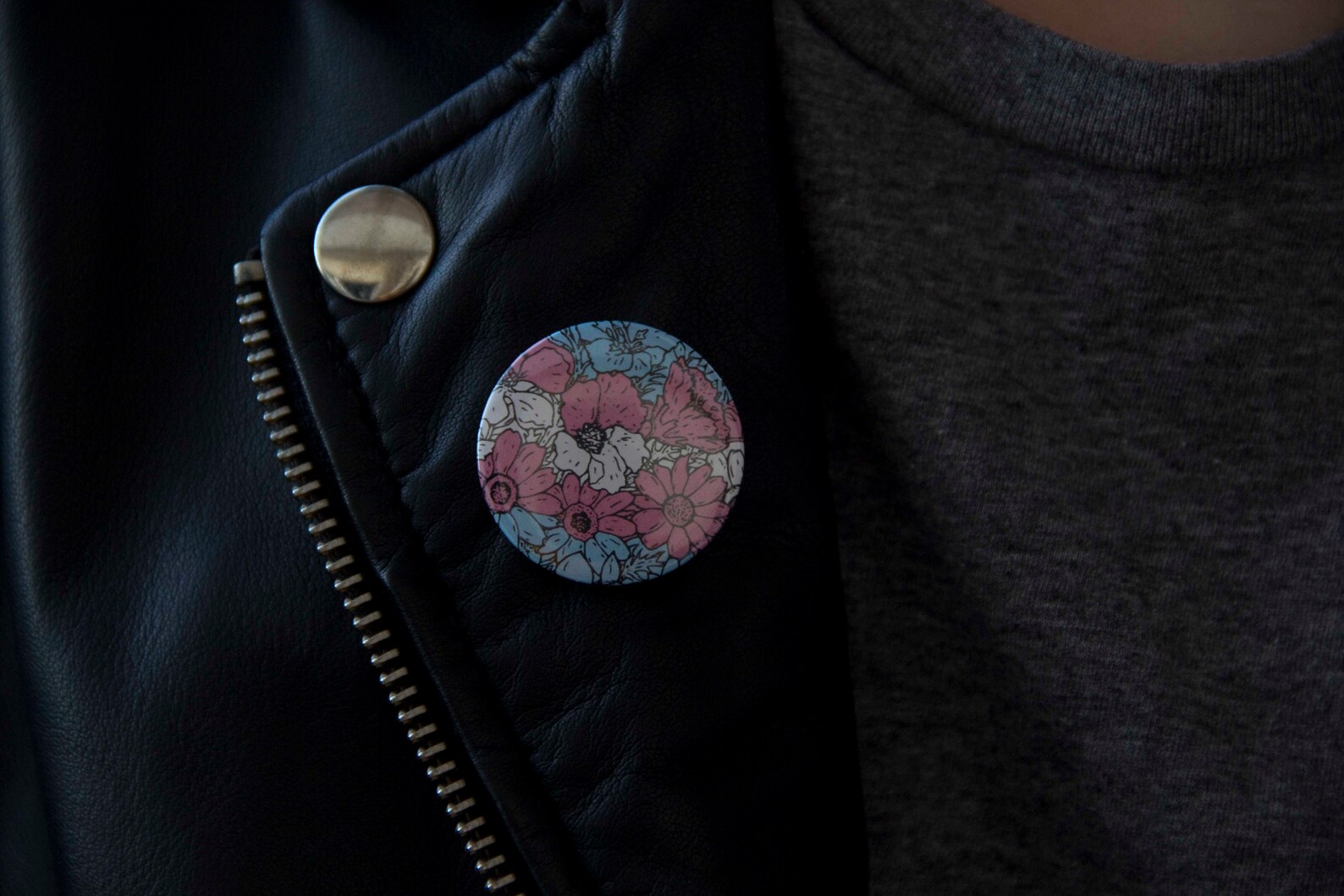 Transgender Flowers Pride Badge | Etsy