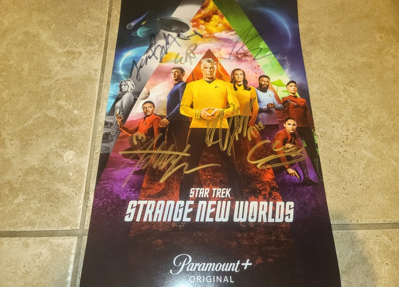 Star Trek Strange New Worlds Anson Mount Ethan Peck Signed Poster 11x17 ...