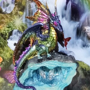 Purple Multi Color LED Dragon Figurine on a Resin Crystal Geode 6.5 ...
