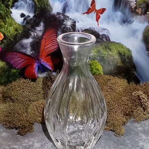 Mini Clear Wave Design Glass Collectible Round Bud Vase H = 4.5-inch ...