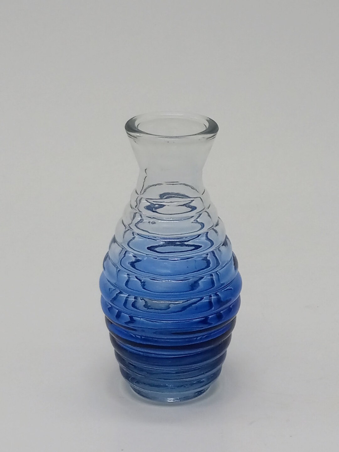 Mini Round Ribbed Style Glass Bud Vase in Clear and Blue - Etsy