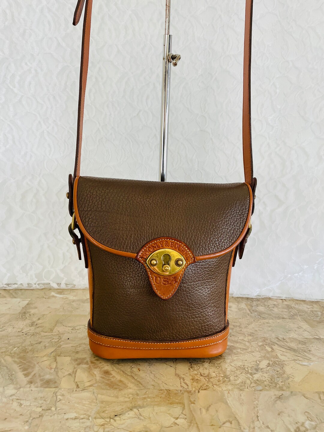 Vtg Dooney AND Bourke Equestrian Small Messenger Crossbody/shoulder Bag ...
