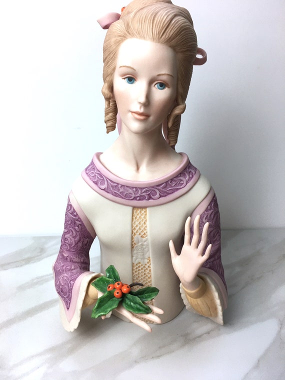 Vintage Goebel figurine. This vintage bust is medieval | Etsy