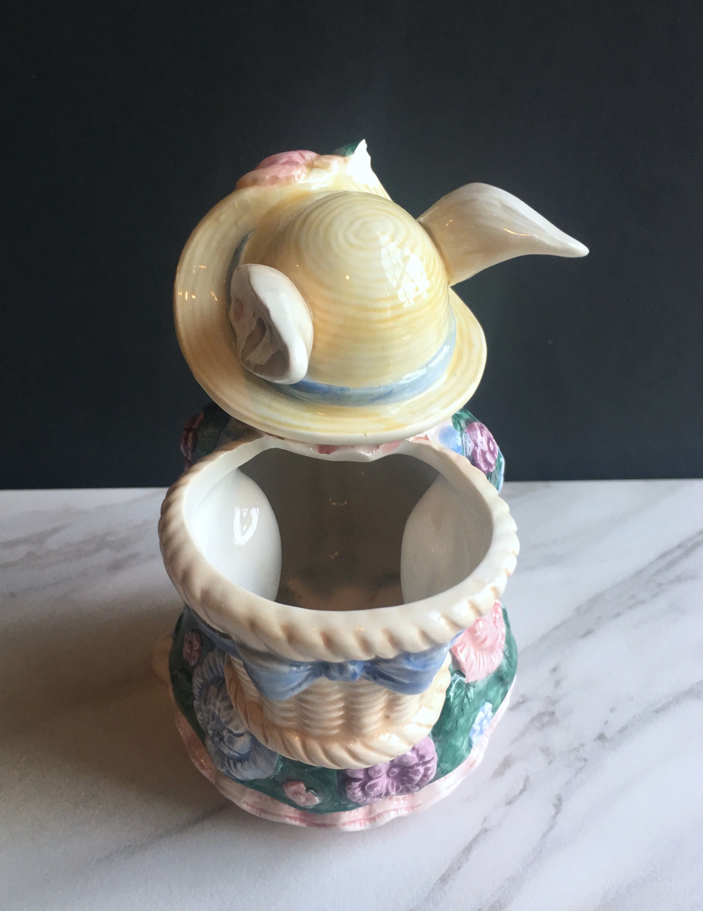 Vintage Fitz & Floyd Bunny Bud Vase. This is an Easter Bloomers Bunny ...