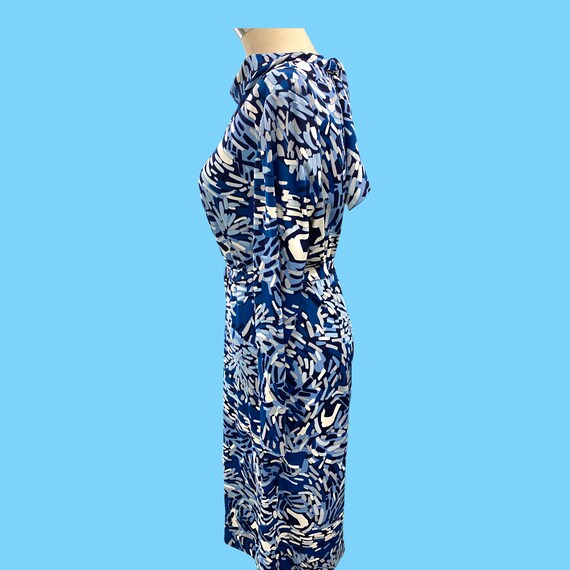 Vintage 1970s Mod Pattern Blue White Secretarial Dres… - Gem