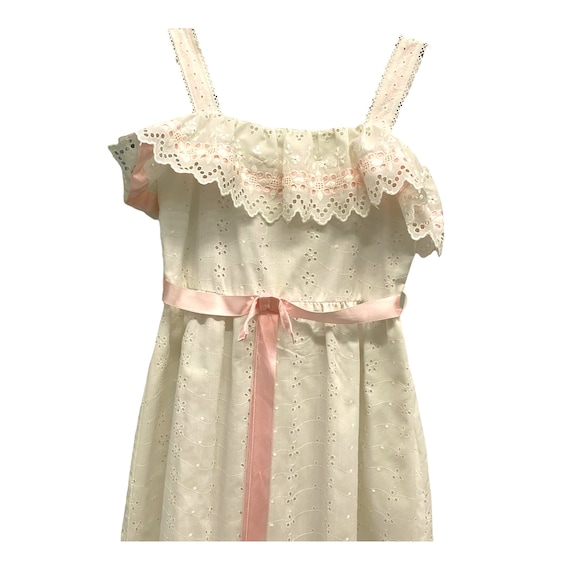 Vintage 1970s Dorissa Of Miami Girls Maxi White Eyele… - Gem