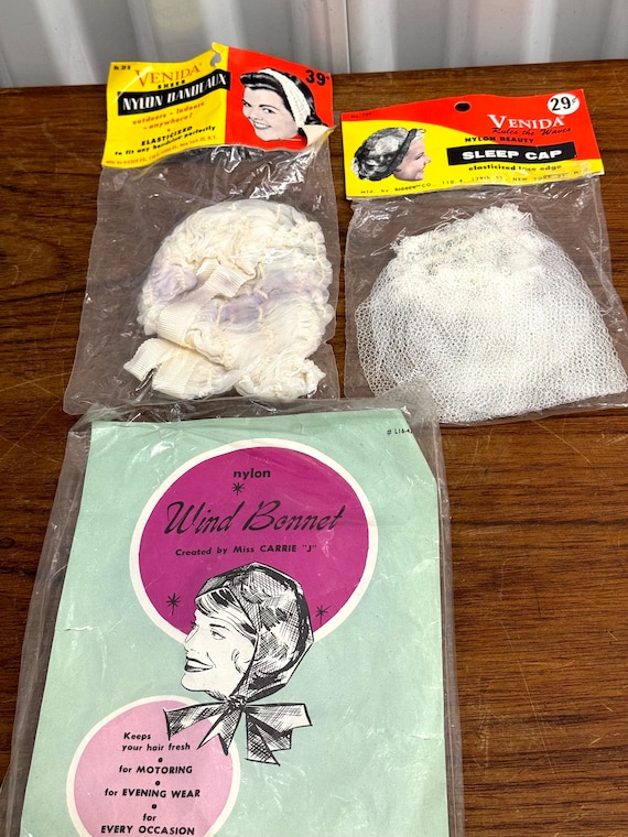 1970's vintage MOD hair clip, 2.9" TRANSLUCENT BLUE p… - Gem