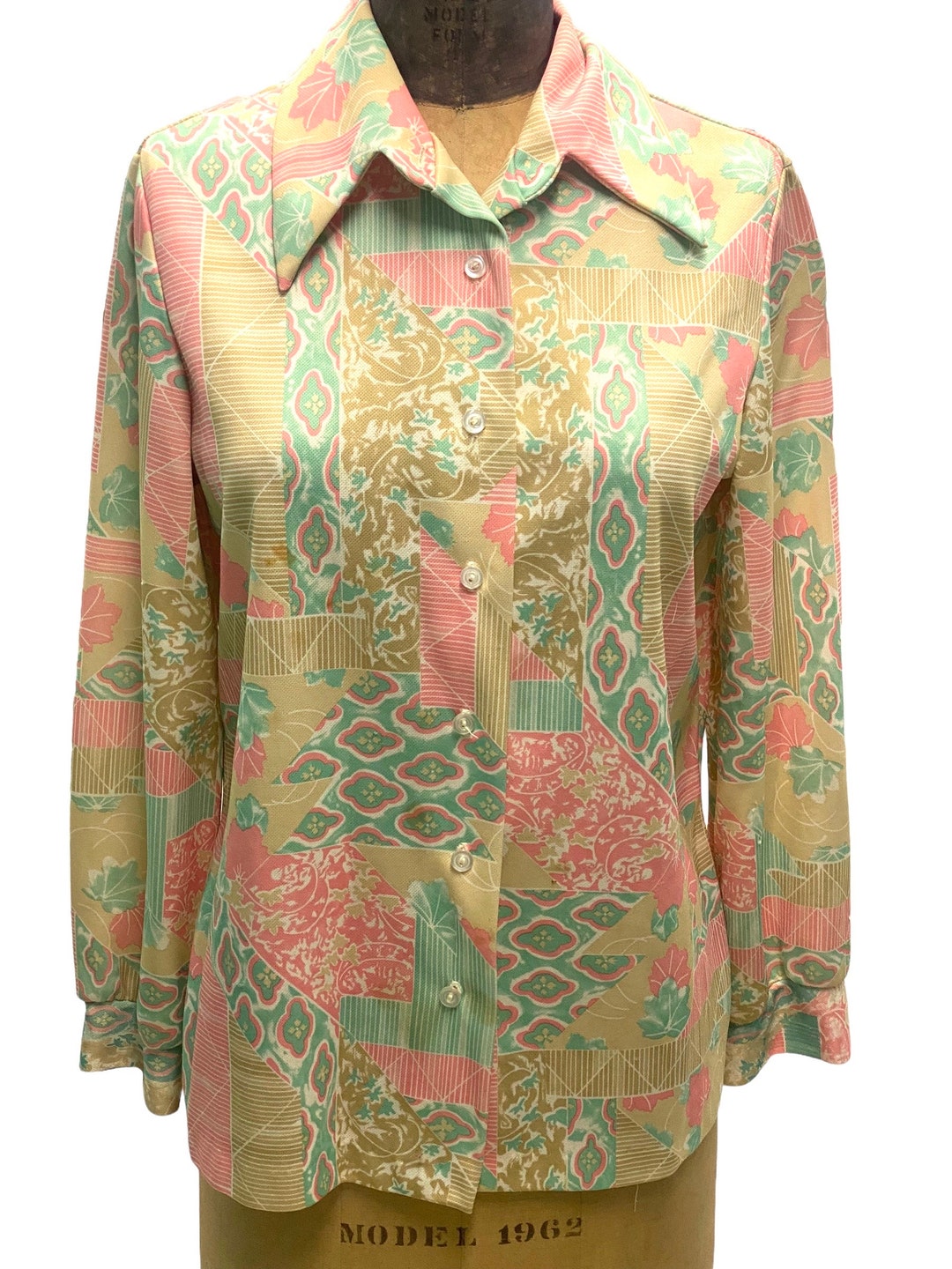 70s Vintage Bright Retro Blouse NPC Fashions Pastel Colors Dagger ...