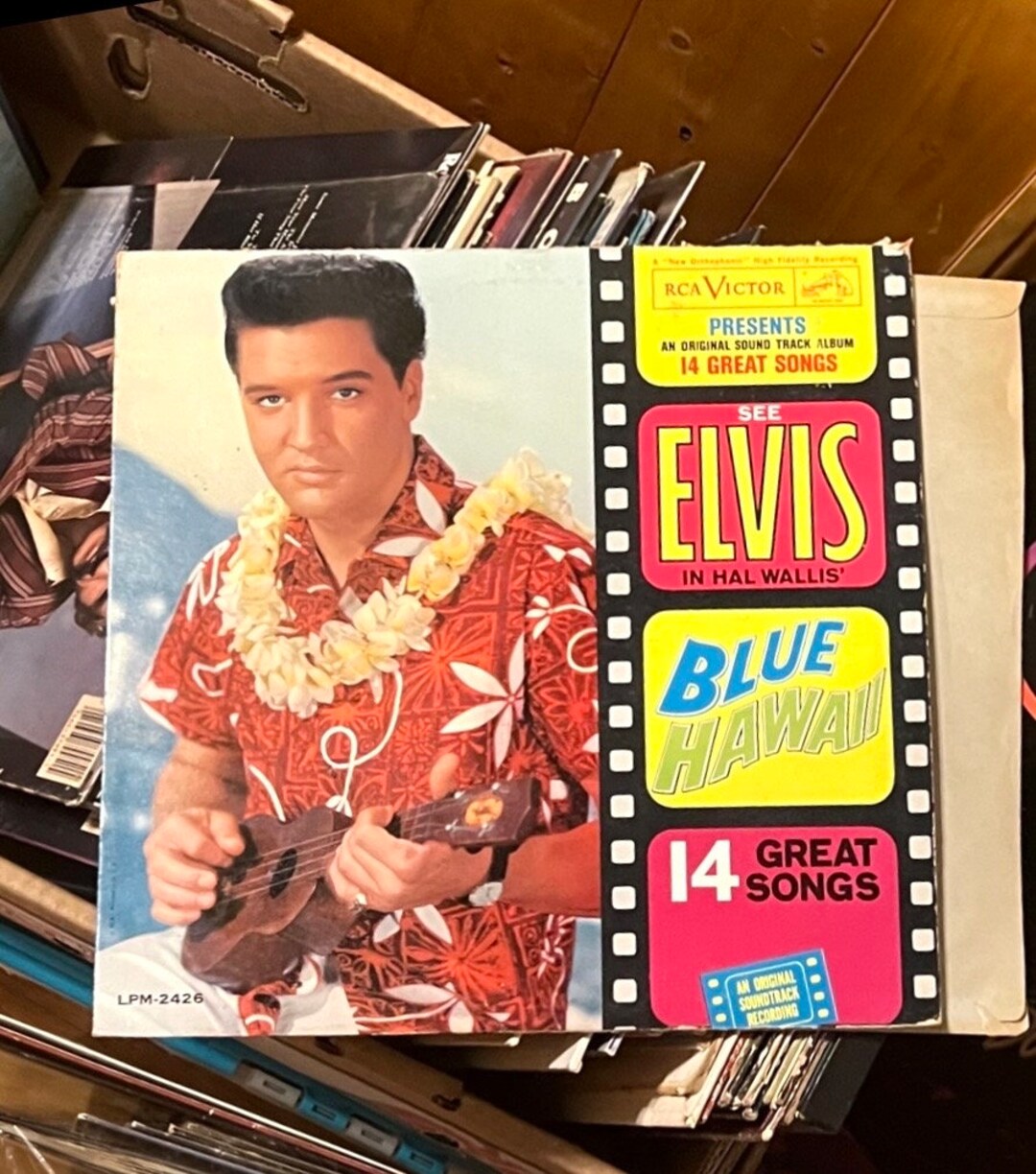 Elvis Presley Blue Hawaii Soundtrack on Vintage Vinyl - Etsy