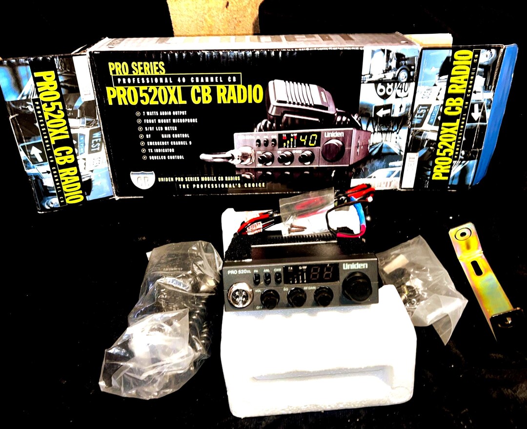 Uniden PRO520XL CB Radio for Industrial, Commercial, Off-road. Heavy ...