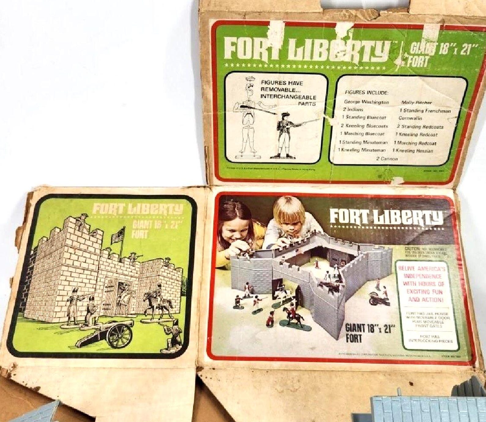 RARE Giant Fort Liberty Playset With Original Box. Remains in Good ...