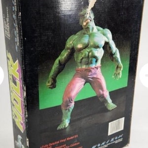 The Incredible Hulk Horizon Model Kit. Vintage 1990 Marvel Hulk 13 ...