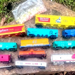 Vintage Train Set HO Scale Santa Fe Railroad Train Engine W Bachmann ...