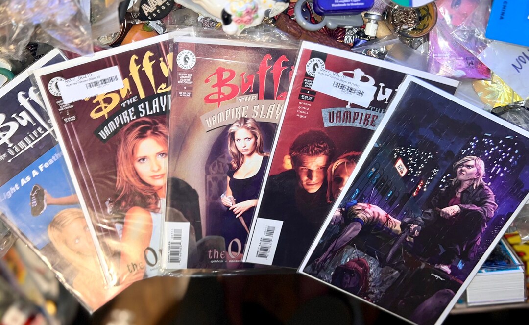 Buffy the Vampire Slayer Comic Book Collection! 4 Vintage & 1 Virgin ...