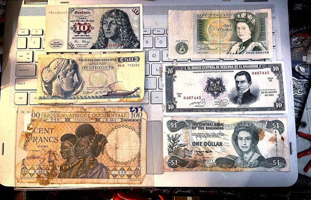 World Currency Collection. International Banknote Various Dates ...