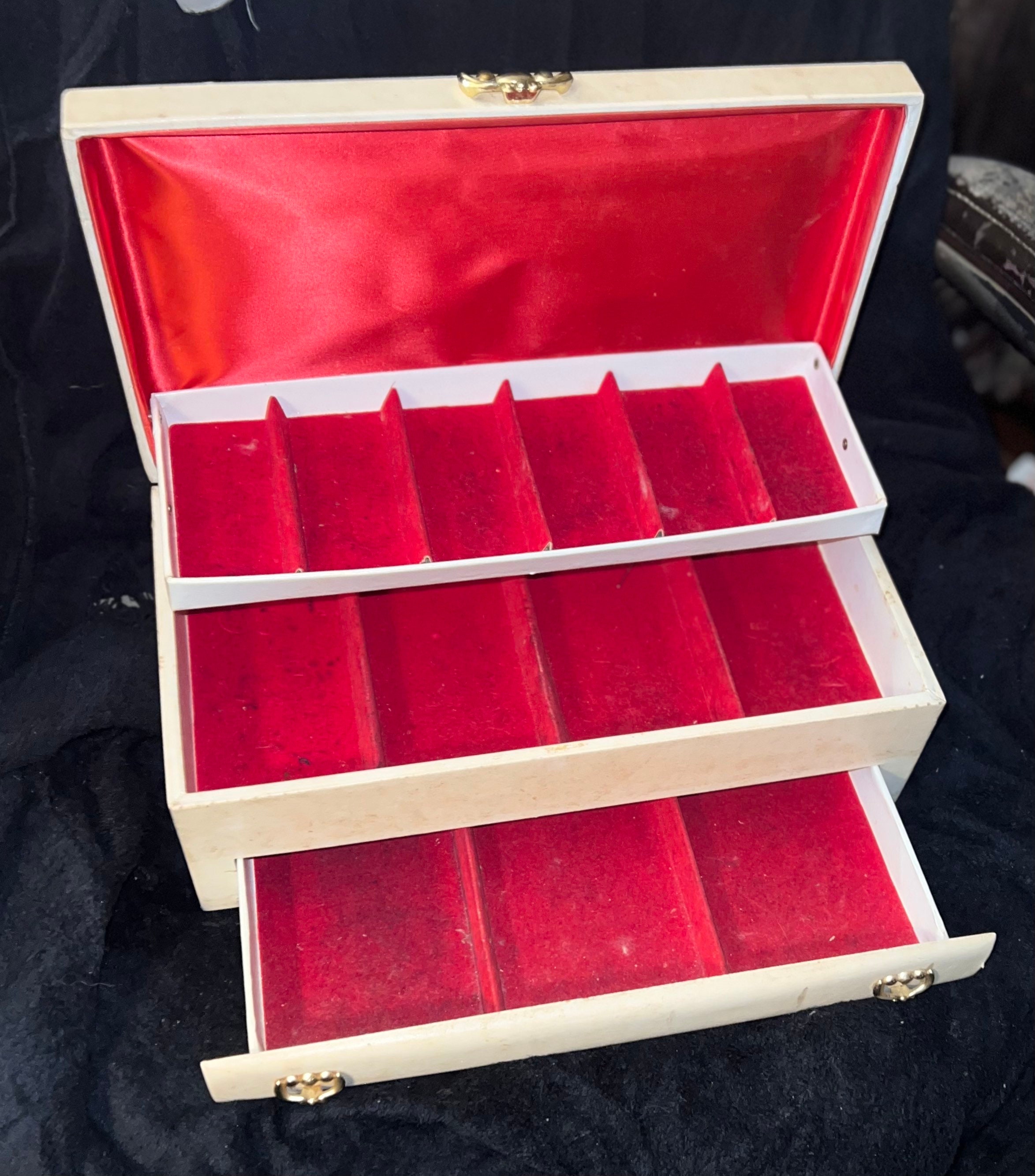 Lady Buxton Vintage Mid Century Jewelry Box Made in the USA. Spacious 3 ...
