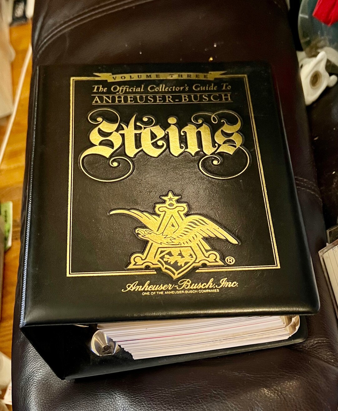 Beer Stein Official Collector’s Guide to Anheuser Busch V 3. Original 3 ...