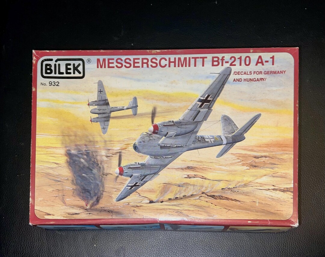 Aircraft 1:72 Scale Messerschmitt Bf-210 A-1. Airplane Model Kit ...